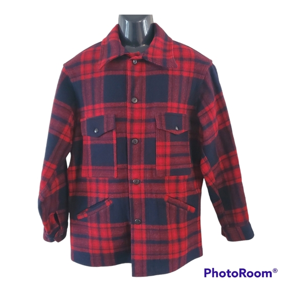 Pendleton | Jackets & Coats | Vintage Pendleton Red Plaid Wool Mackinaw ...